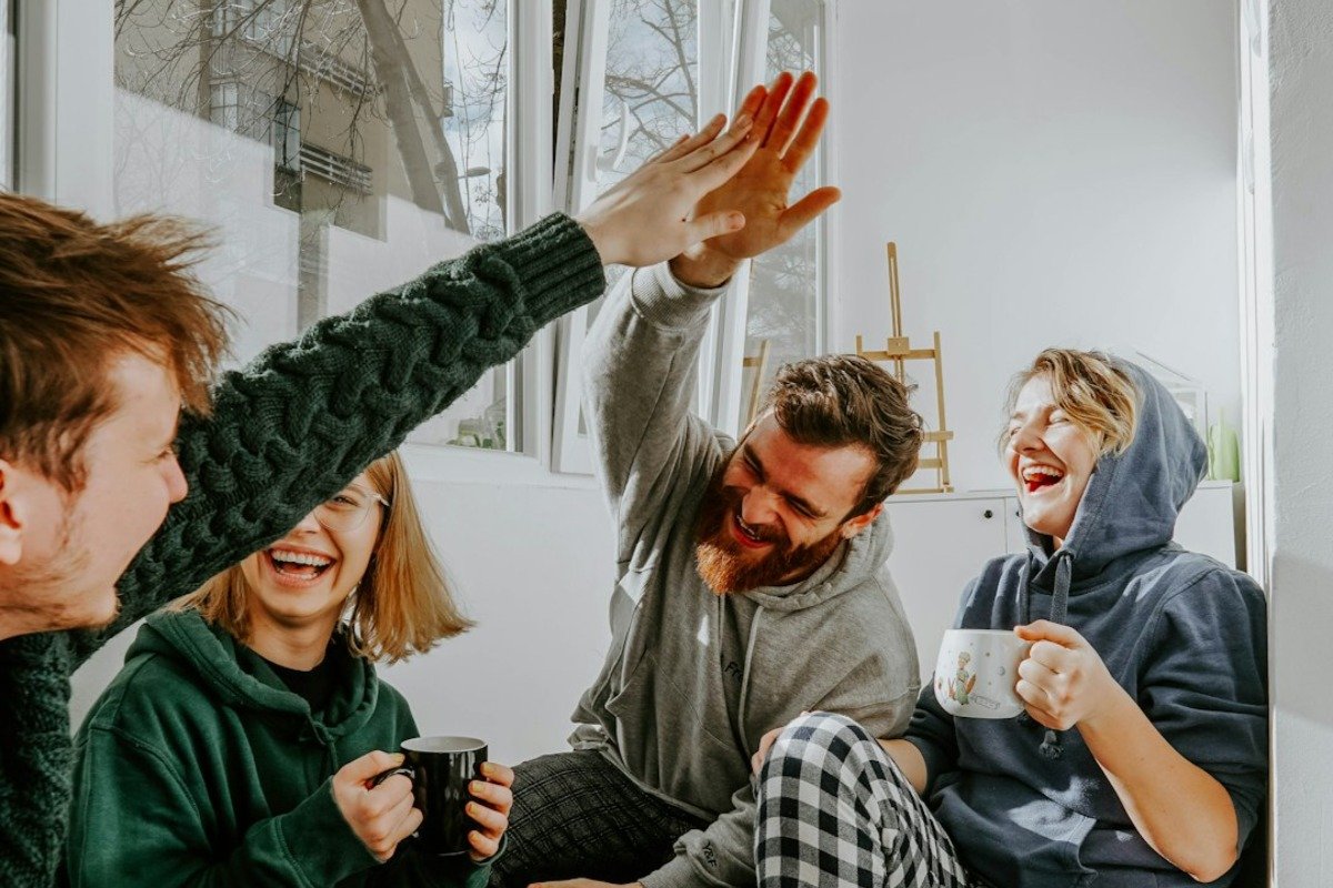 The 10 Best Games To Play With Friends Without Phone